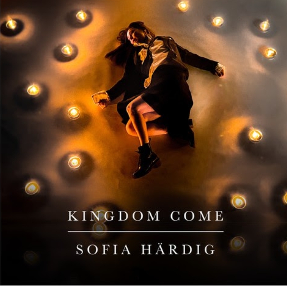 Sofia Härdig releases new single Kingdom Come – Jem Girl at the Piano